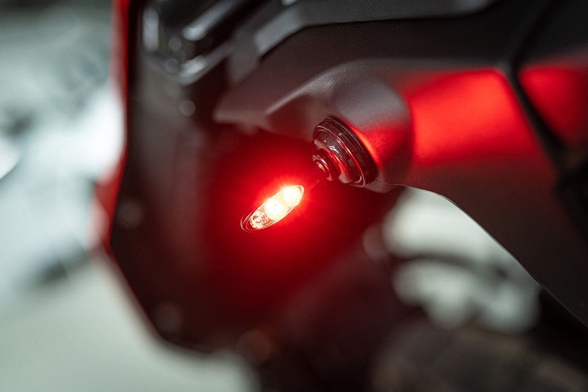 micro S | motorcycle 3 in 1 turn signals